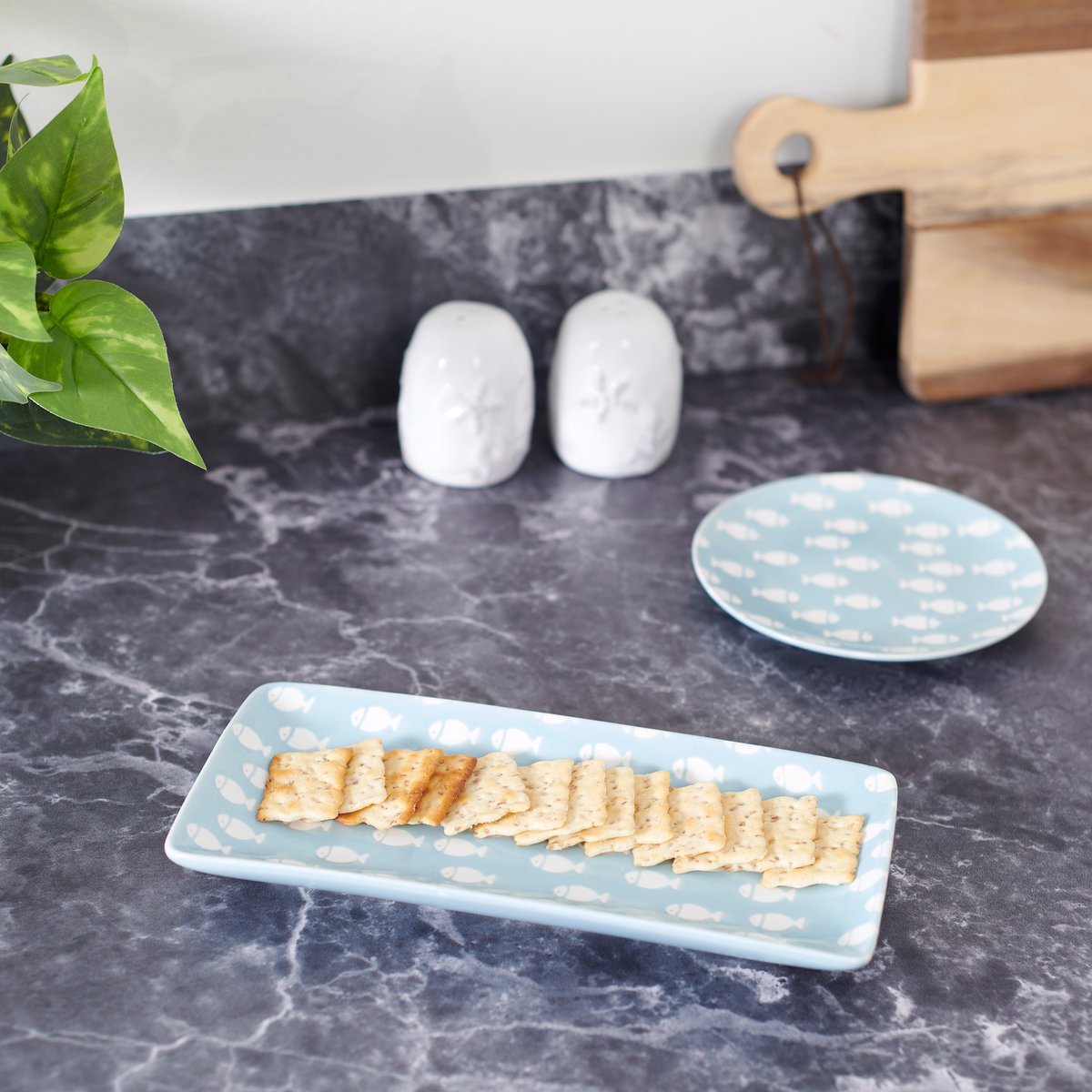 Elegant Ocean-Inspired Rectangular Stoneware Fish Serving Platter | Di ...